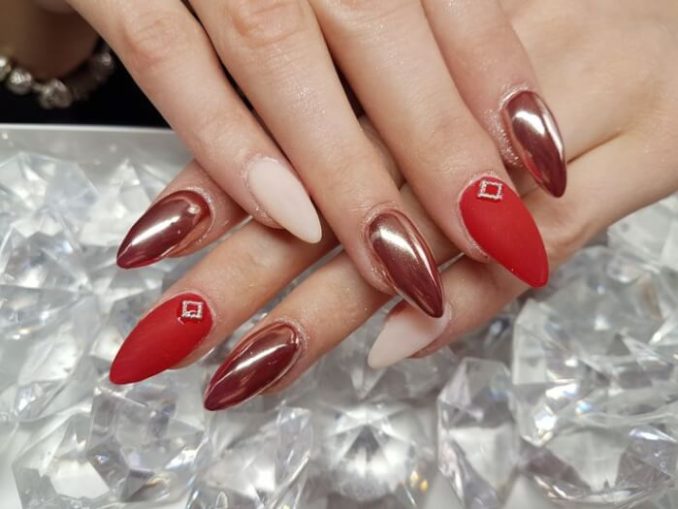 33 Red Prom Nails To Make You The Center Of Attention - DIY Discovers