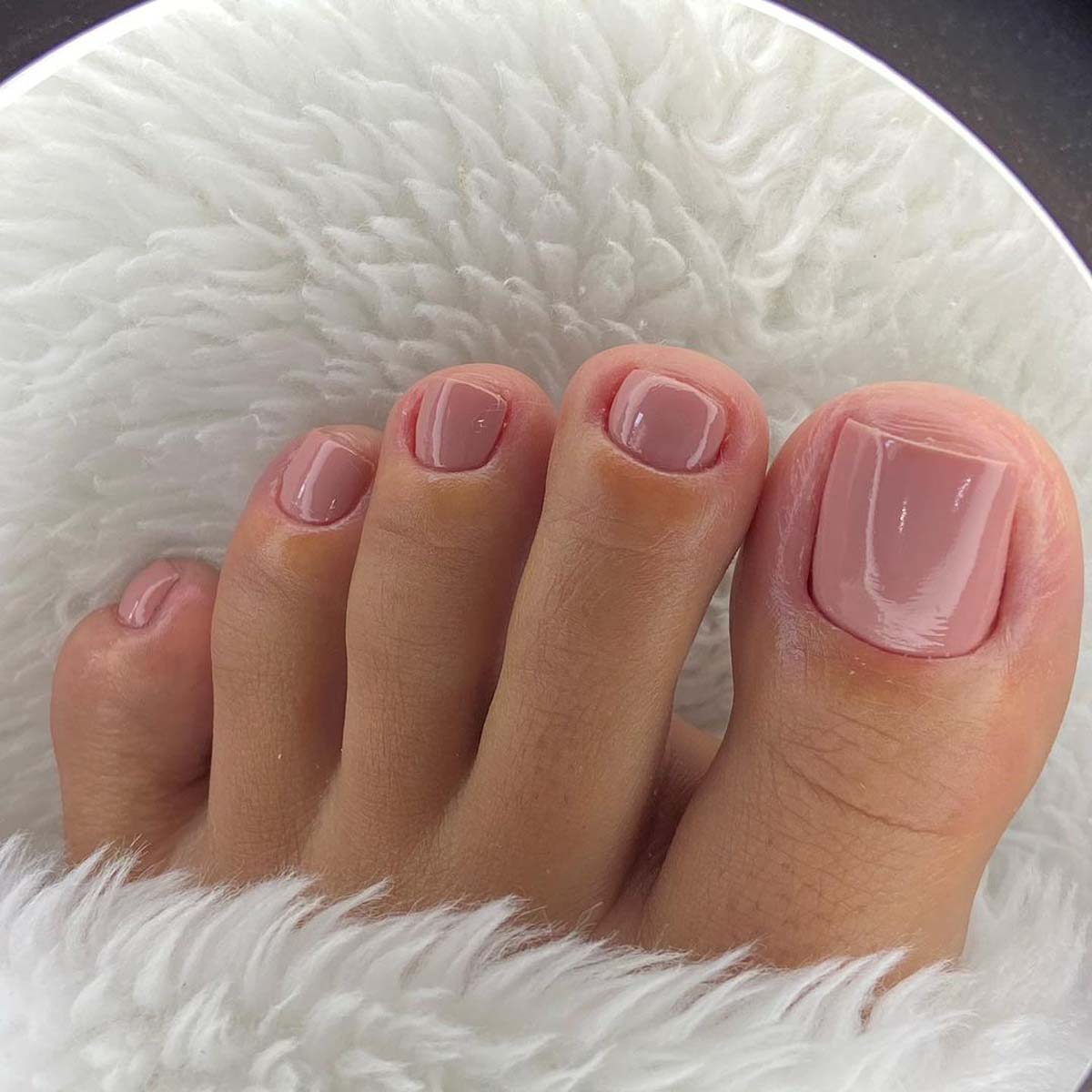 35 Gorgeous Toenail Ideas for a Perfect Pedicure - DIY Discovers