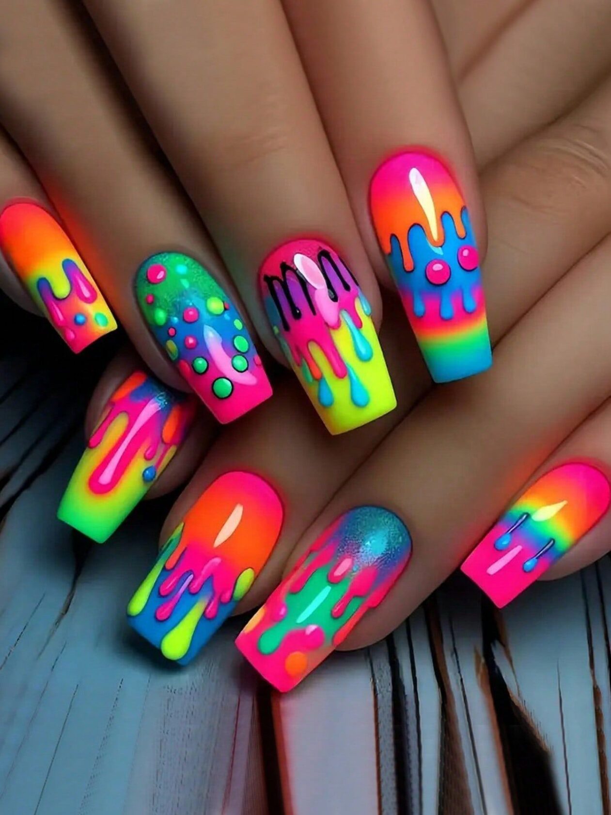 30 PHOTOS: Sparkling Jewel Nail Designs That Are Stealing the Spotlight ...